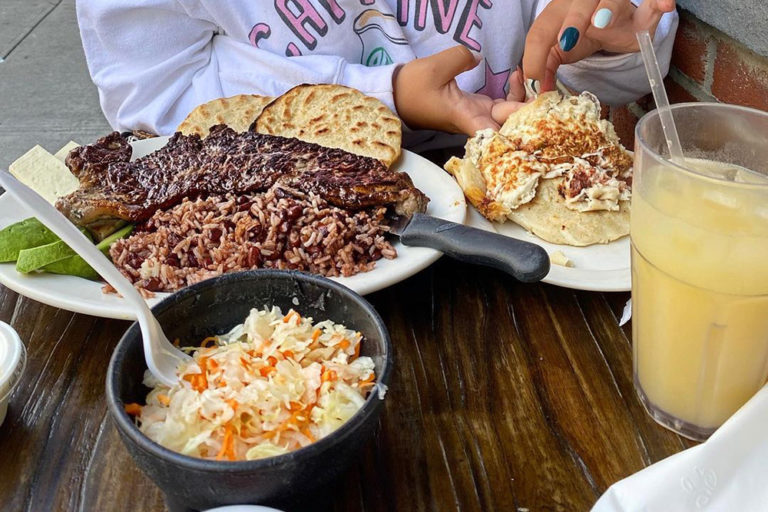 The 15 Best Salvadorian Restaurants in America - Pruebalo
